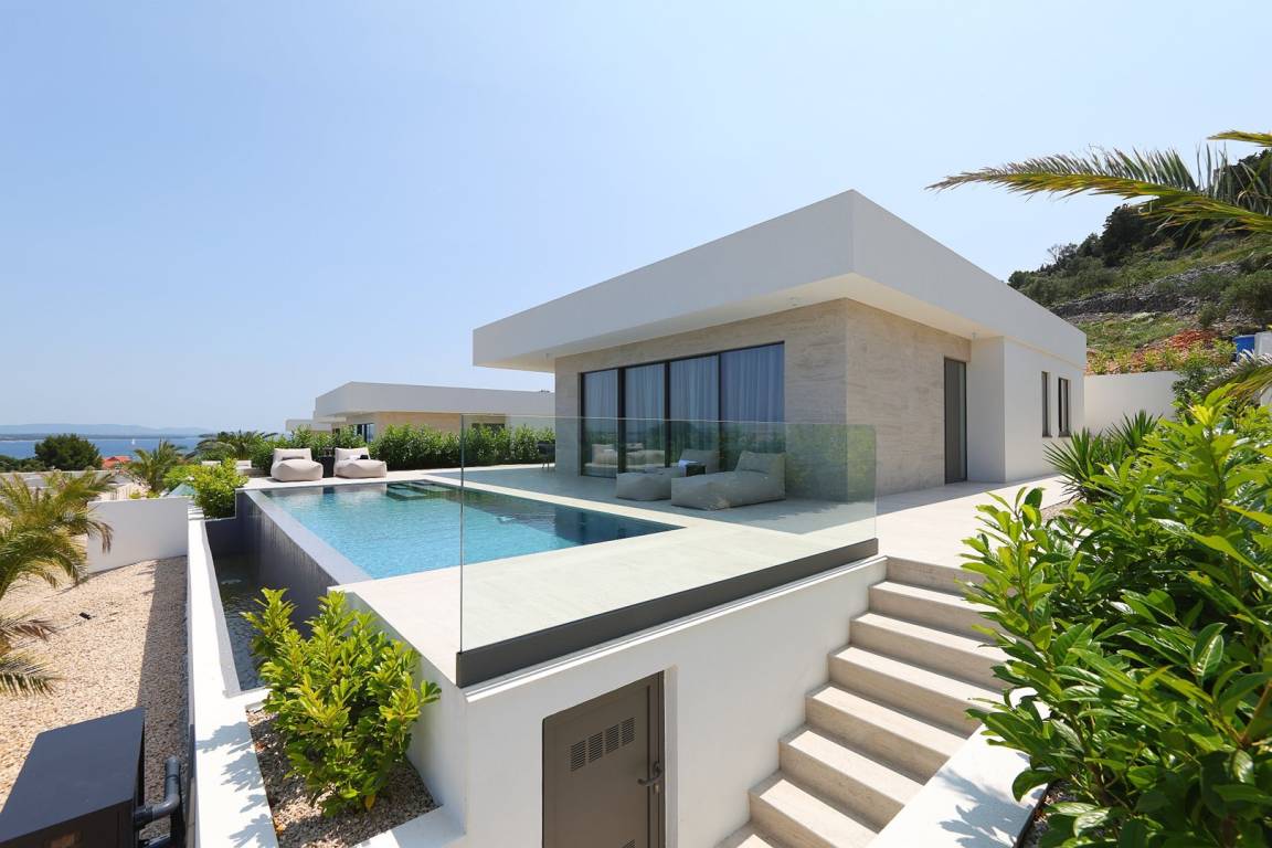 110 M² Villa ∙ 3 Schlafzimmer ∙ 6 Gäste - Sveti Filip i Jakov