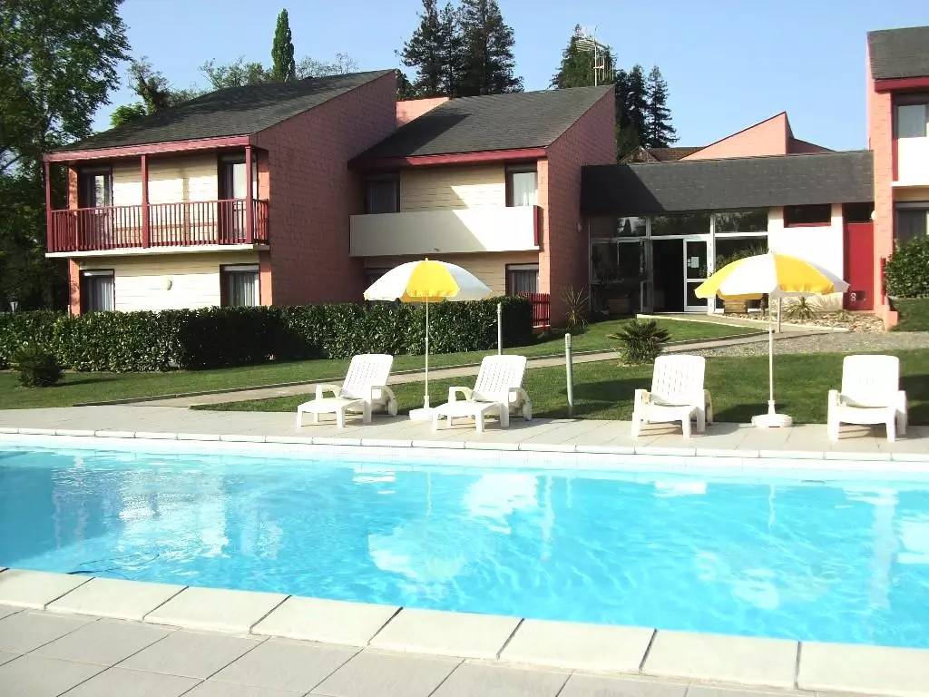 32 M² Appartement ∙ 1 Chambre ∙ 2 Personnes - Salies-de-Béarn