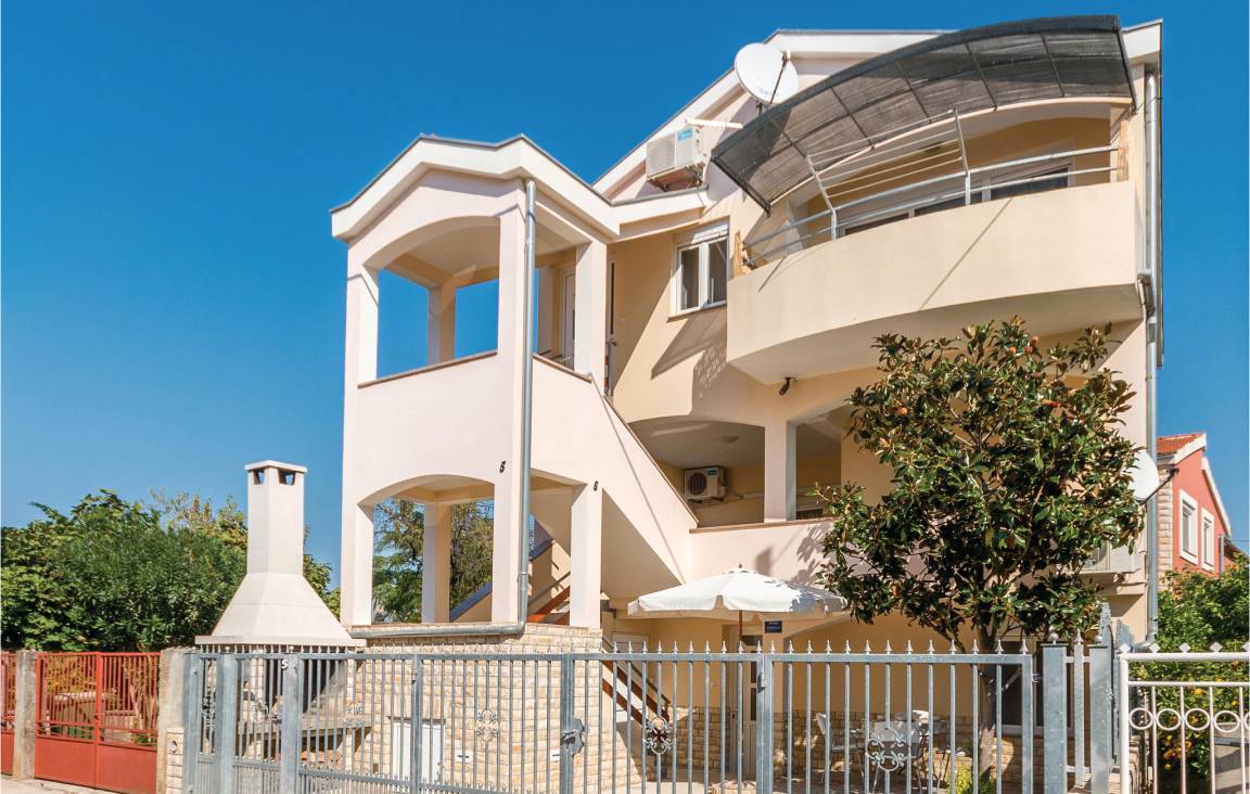 46 M² Apartment ∙ 3 Bedrooms ∙ 5 Guests - Sukošan