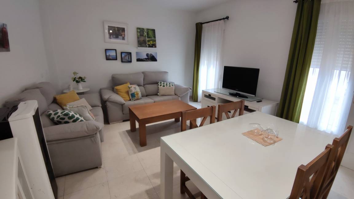 110 M² Apartment ∙ 2 Bedrooms ∙ 3 Guests - カルモナ