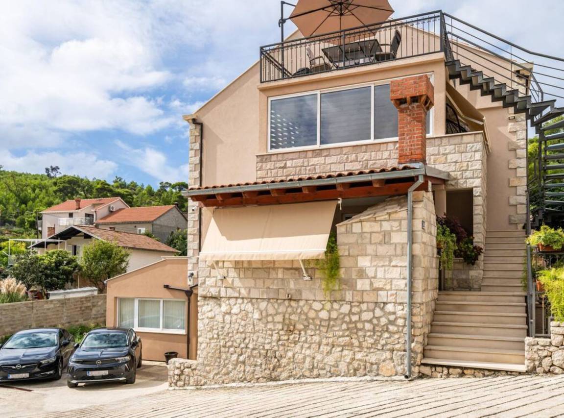 105 M² Appartamento ∙ 3 Camere Da Letto ∙ 6 Ospiti - Srebreno
