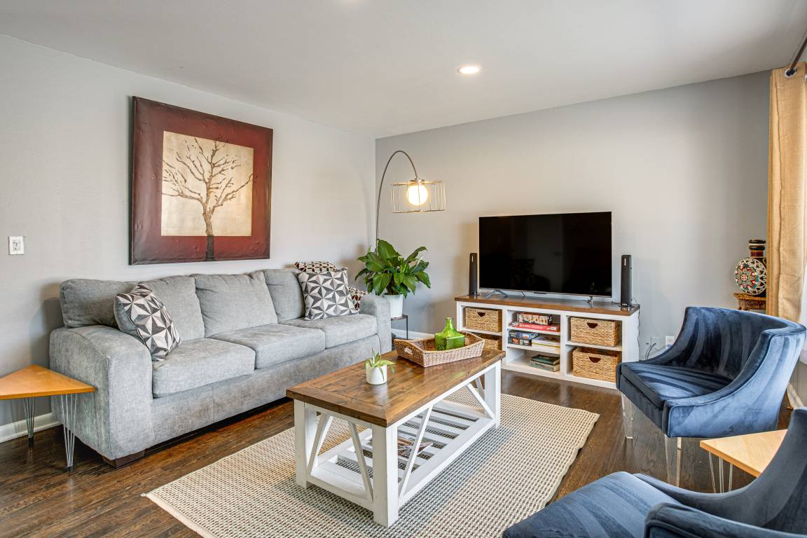 202 M² House ∙ 4 Bedrooms ∙ 8 Guests - Littleton, CO