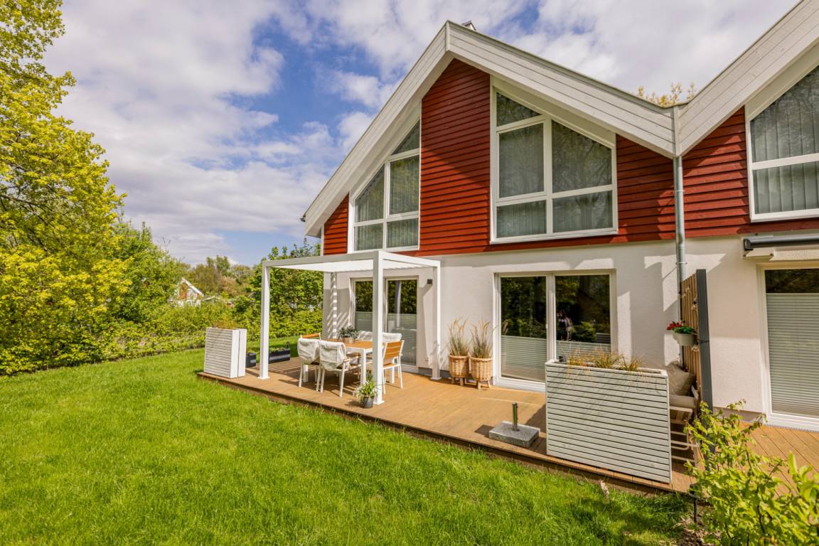 87 M² Ferienhaus ∙ 2 Schlafzimmer ∙ 4 Gäste - Nordhorn