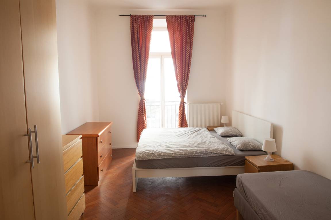 105 M² Apartment ∙ 2 Bedrooms ∙ 9 Guests - Prague Václav Havel Airport (PRG)