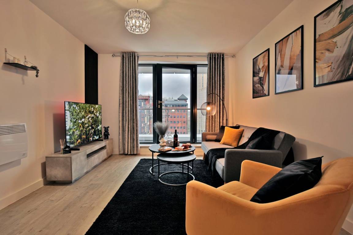 68 M² Apartment ∙ 2 Bedrooms ∙ 5 Guests - Bury