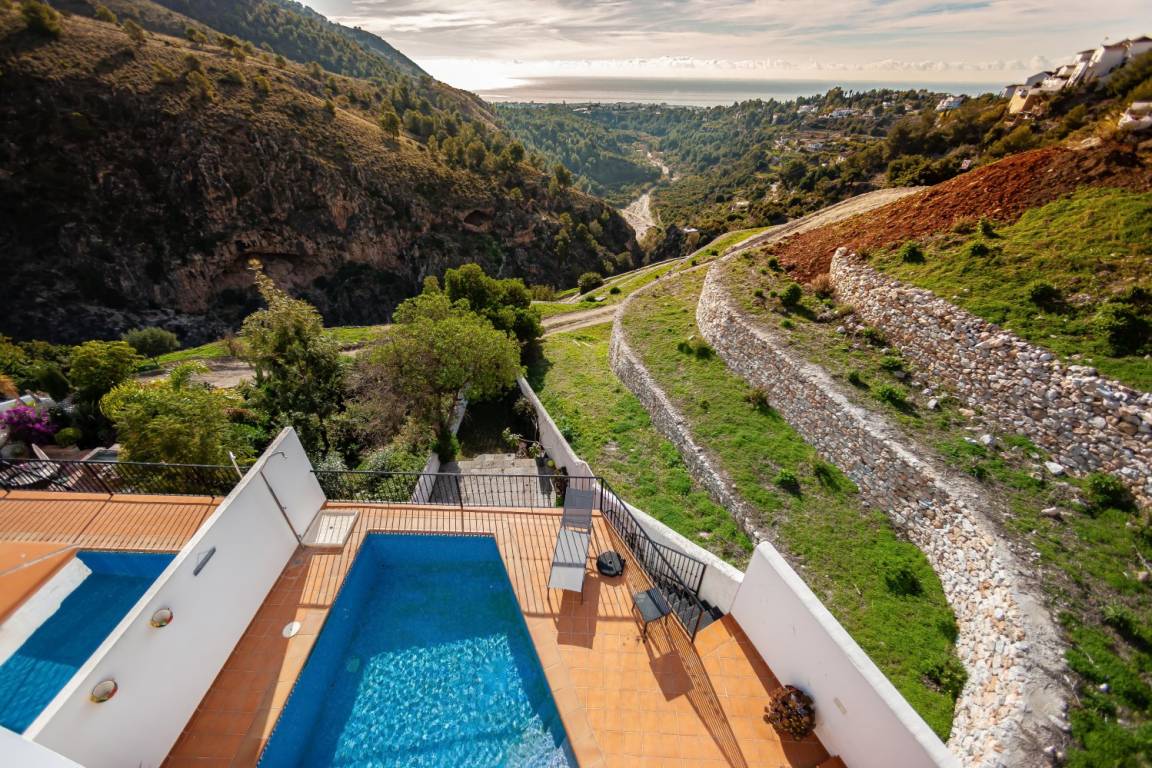 100 M² Casa ∙ 3 Habitaciones ∙ 14 Huéspedes - Frigiliana