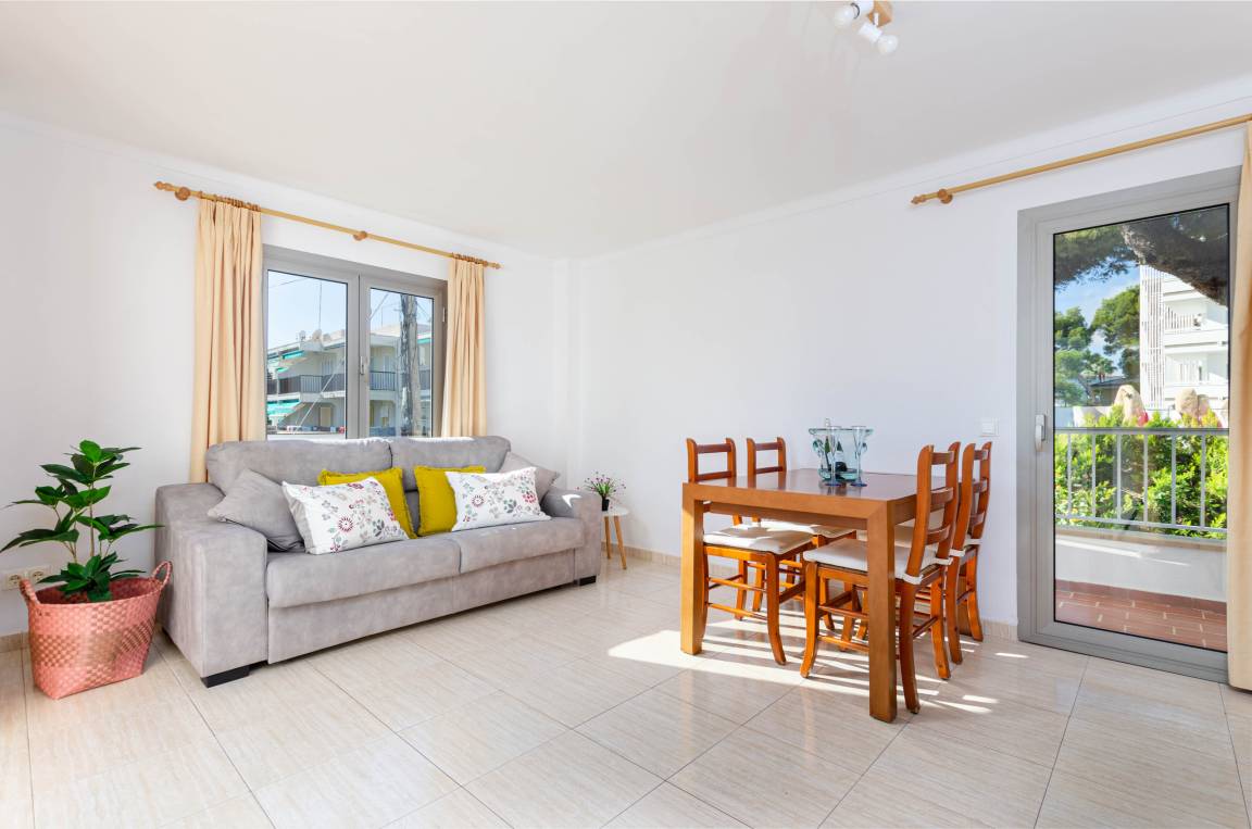 80 M² Apartamento ∙ 2 Habitaciones ∙ 4 Huéspedes - Alcudia
