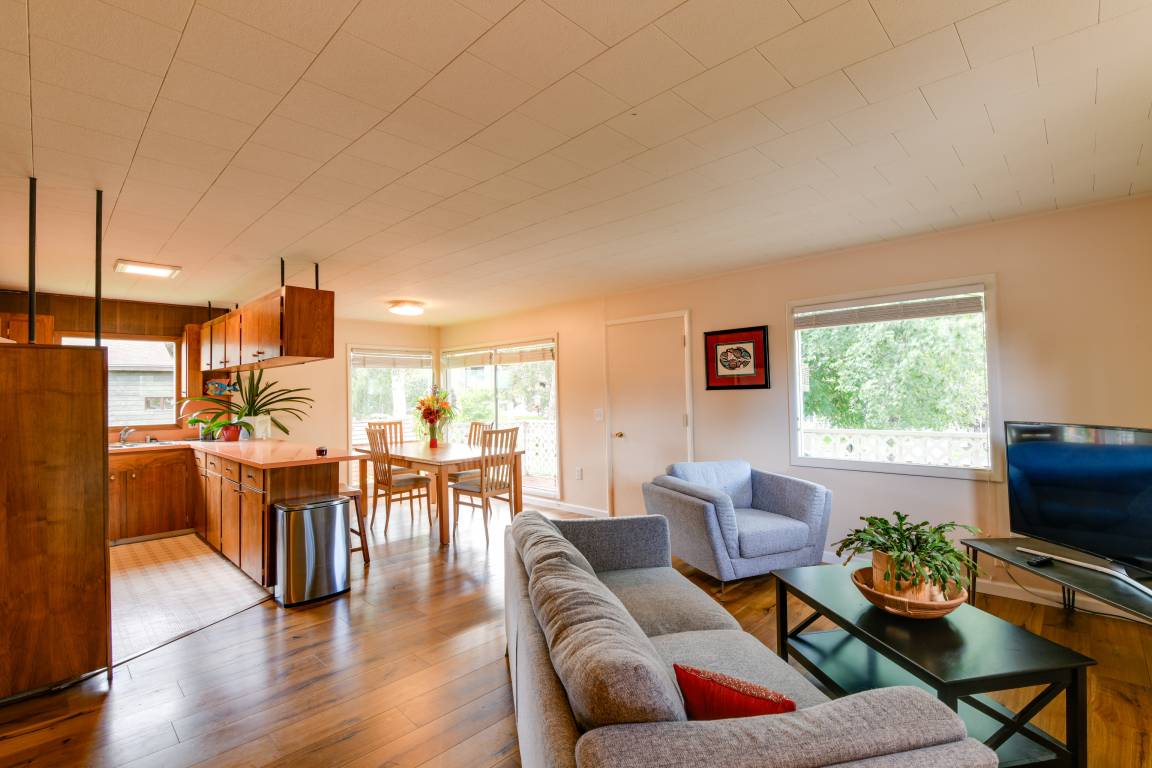 185 M² House ∙ 3 Bedrooms ∙ 7 Guests - Anchorage, AK