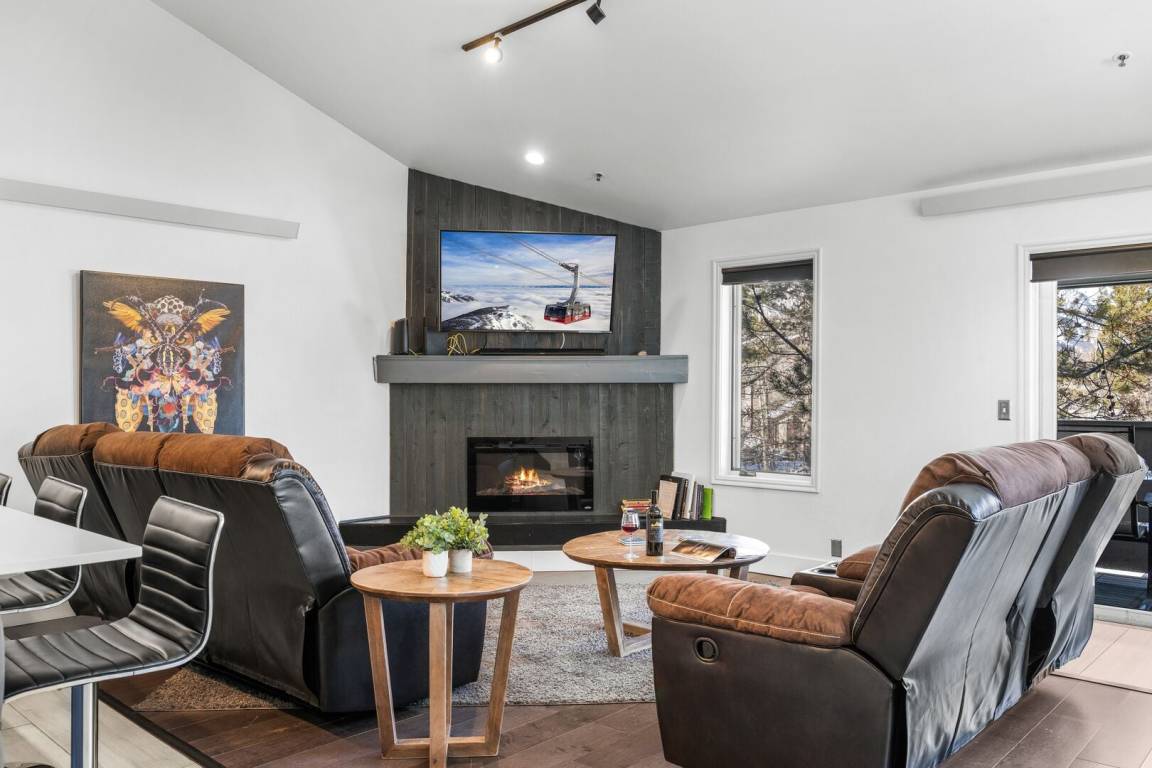 112 M² Apartment ∙ 2 Bedrooms ∙ 4 Guests - Jackson, WY