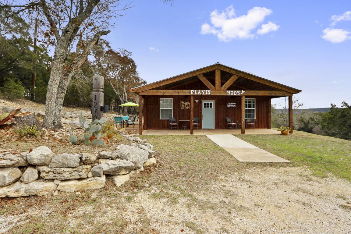 120 M² House ∙ 2 Bedrooms ∙ 4 Guests - Canyon Lake, TX