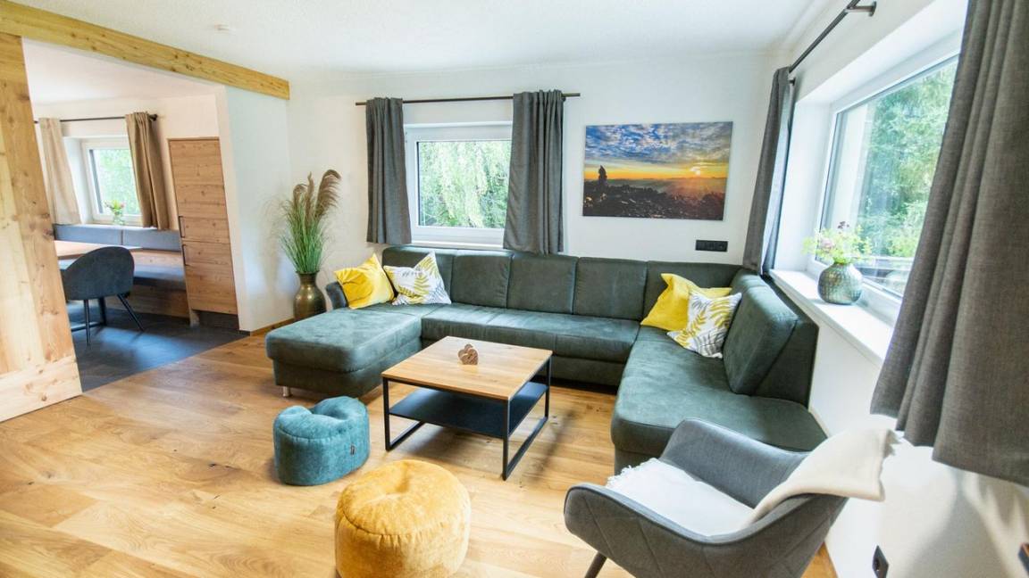 100 M² Ferienhaus ∙ 3 Schlafzimmer ∙ 8 Gäste - Hintertuxer Gletscher