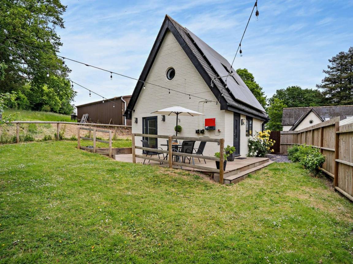 Cottage ∙ 1 Bedroom ∙ 2 Guests - Usk