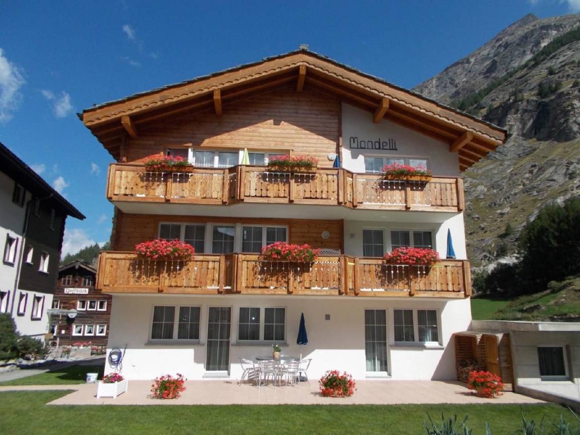 51 M² Ferienwohnung ∙ 1 Schlafzimmer ∙ 3 Gäste - Saas-Almagell