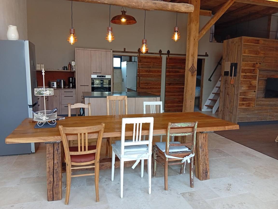 88 M² Ferienwohnung ∙ 2 Schlafzimmer ∙ 7 Gäste - Neunburg vorm Wald