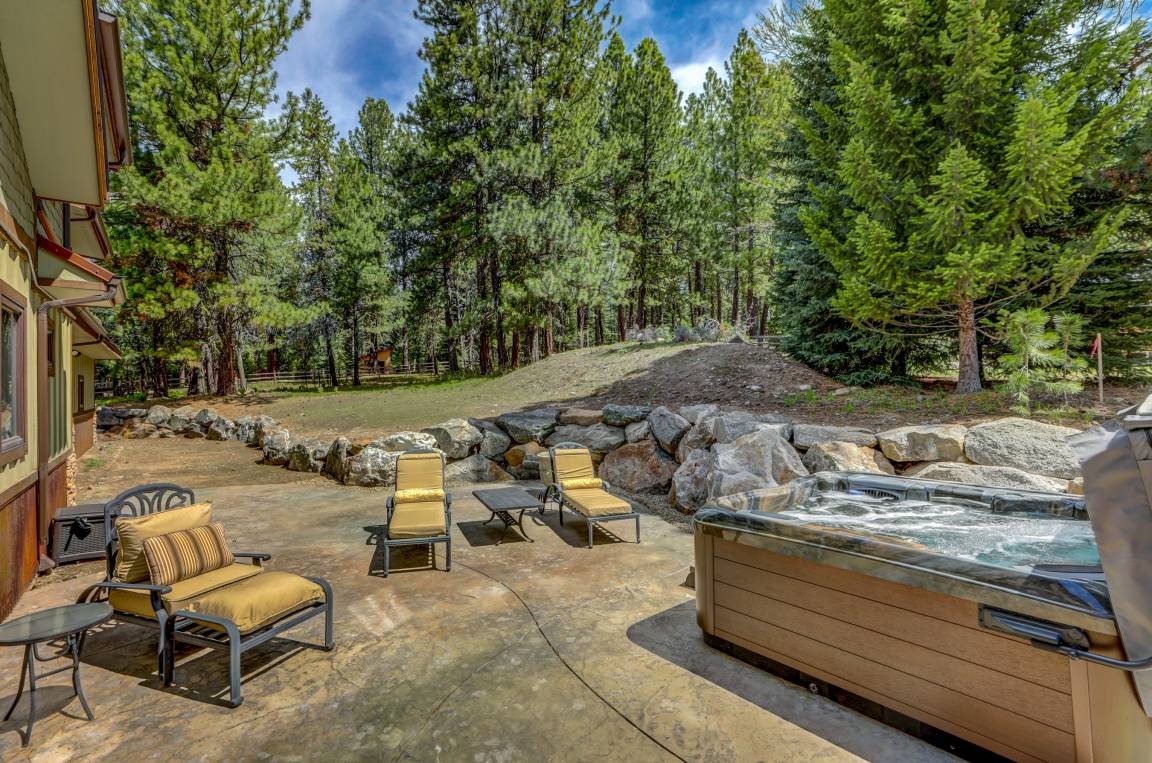 390 M² House ∙ 4 Bedrooms ∙ 10 Guests - Payette Lake, ID