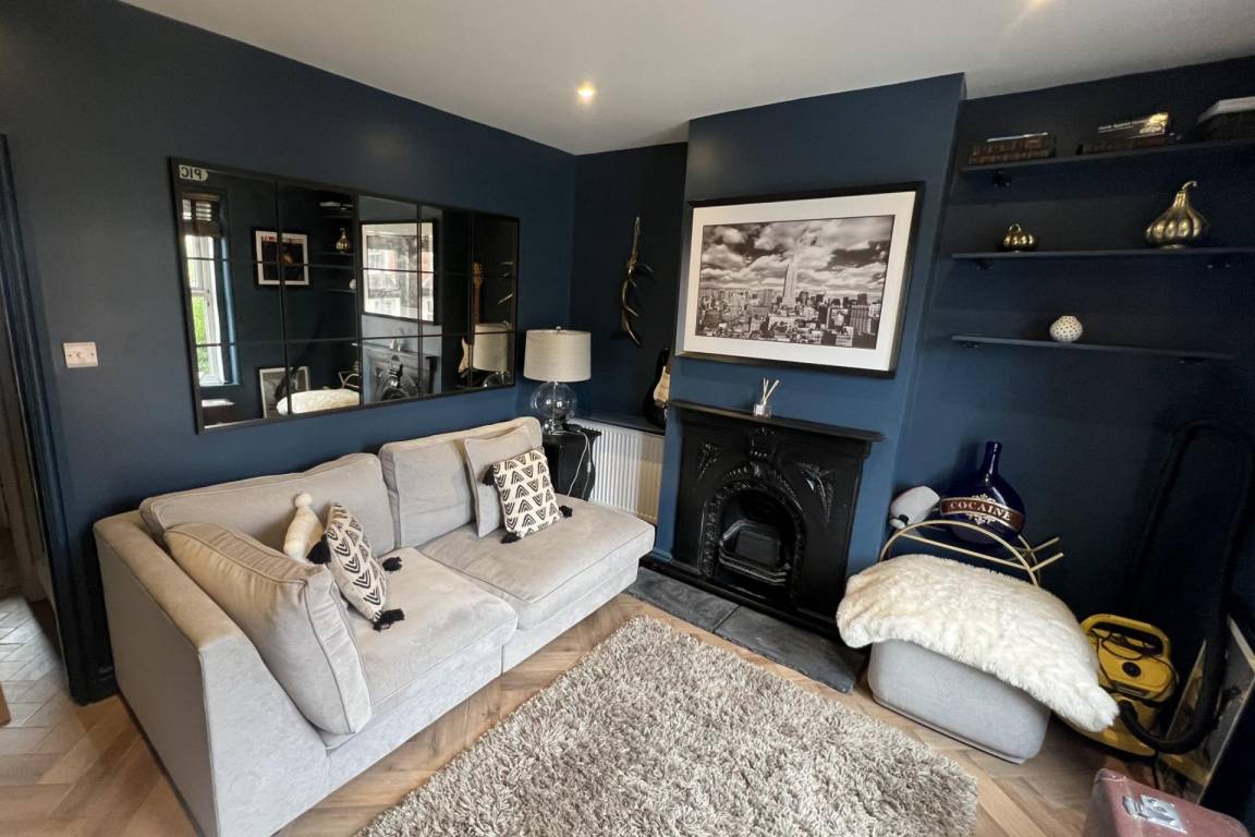 180 M² House ∙ 3 Bedrooms ∙ 6 Guests - Guildford, UK