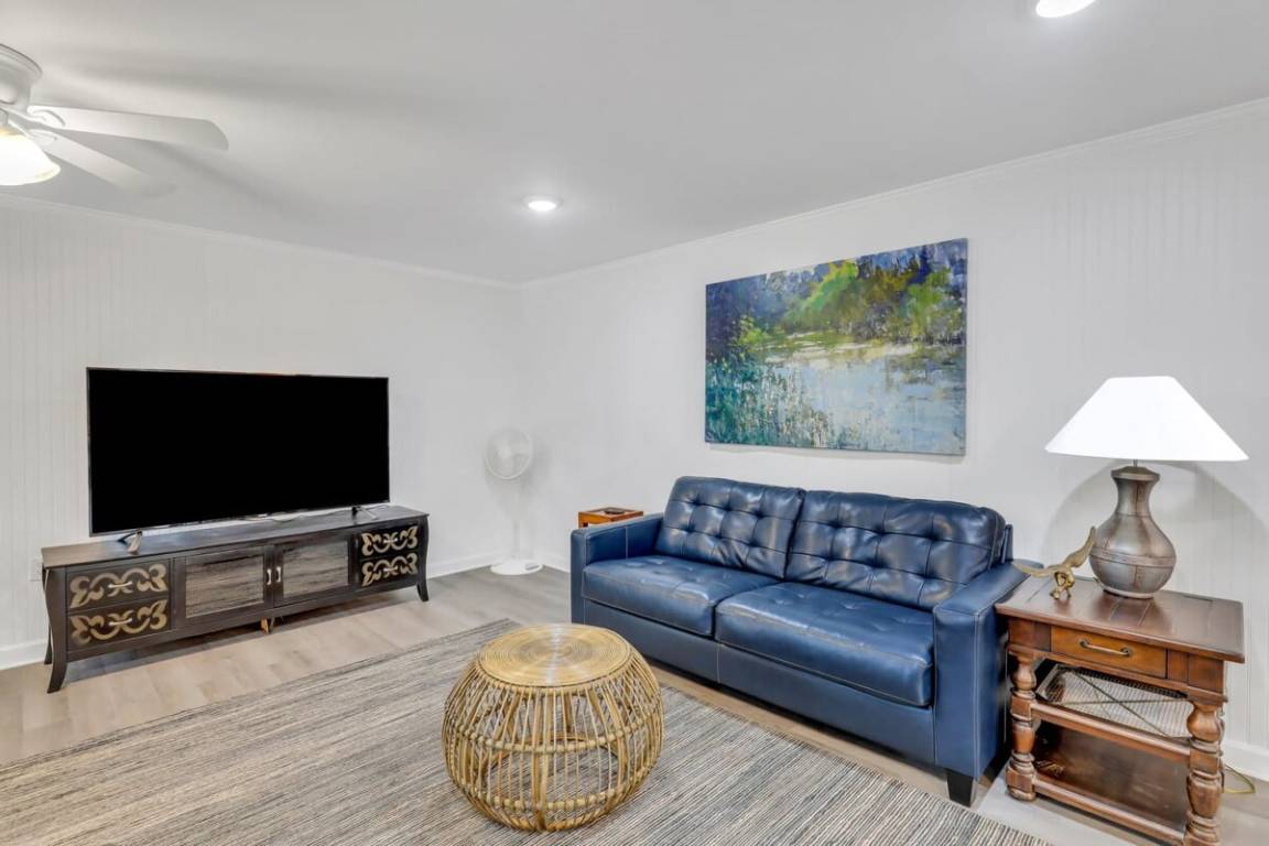 74 M² Loft ∙ 2 Bedrooms ∙ 8 Guests - Statesboro, GA