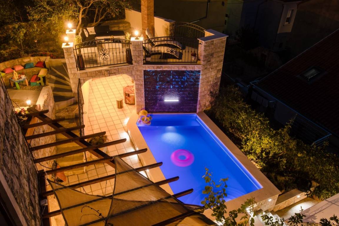 94 M² Ferienwohnung ∙ 3 Schlafzimmer ∙ 7 Gäste - Dubrovnik