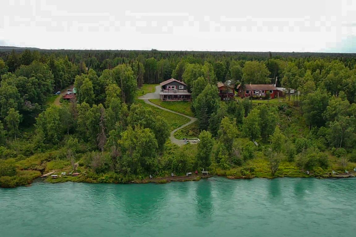 167 M² Apartment ∙ 3 Bedrooms ∙ 8 Guests - Soldotna, AK