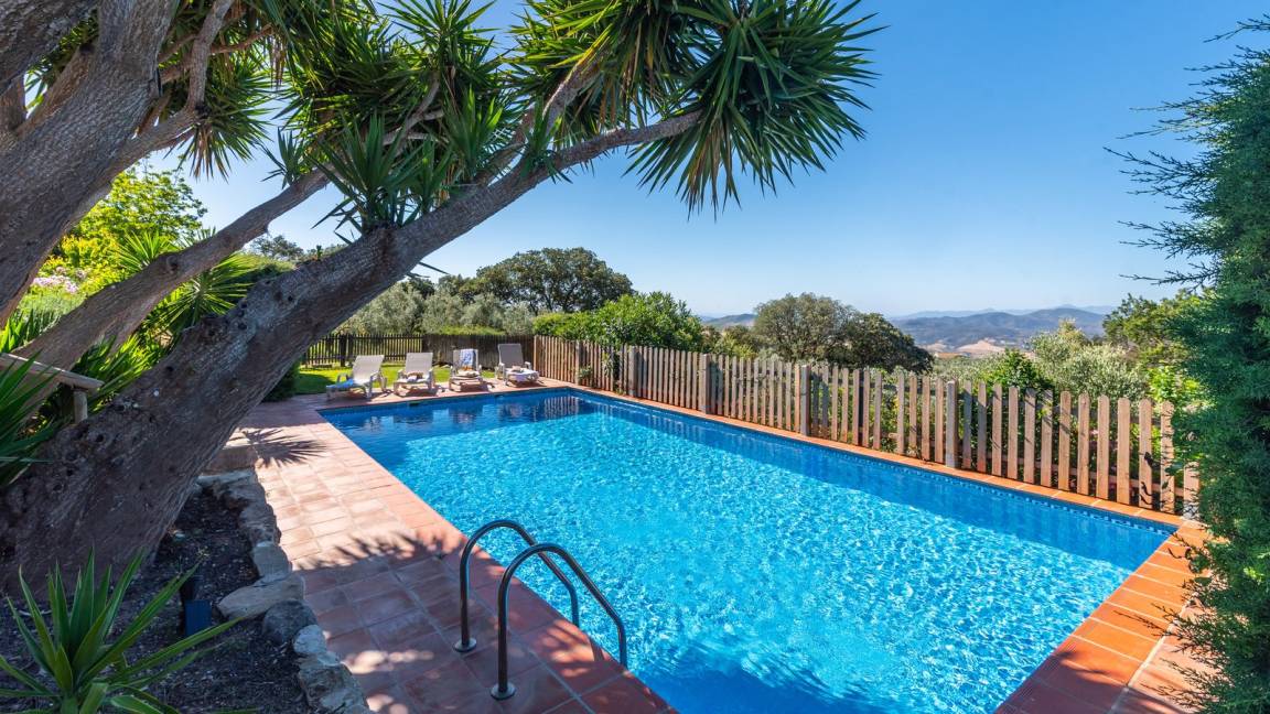 70 M² House ∙ 2 Bedrooms ∙ 4 Guests - Antequera
