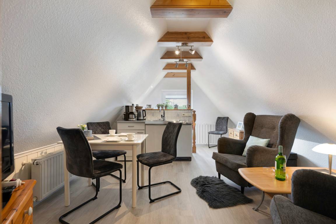 45 M² Ferienwohnung ∙ 1 Schlafzimmer ∙ 3 Gäste - Leck
