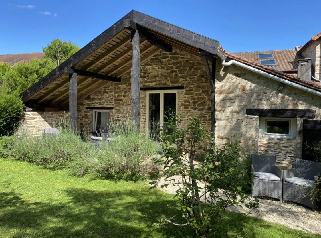 40 M² Cottage ∙ 2 Bedrooms ∙ 6 Guests - Dordogne