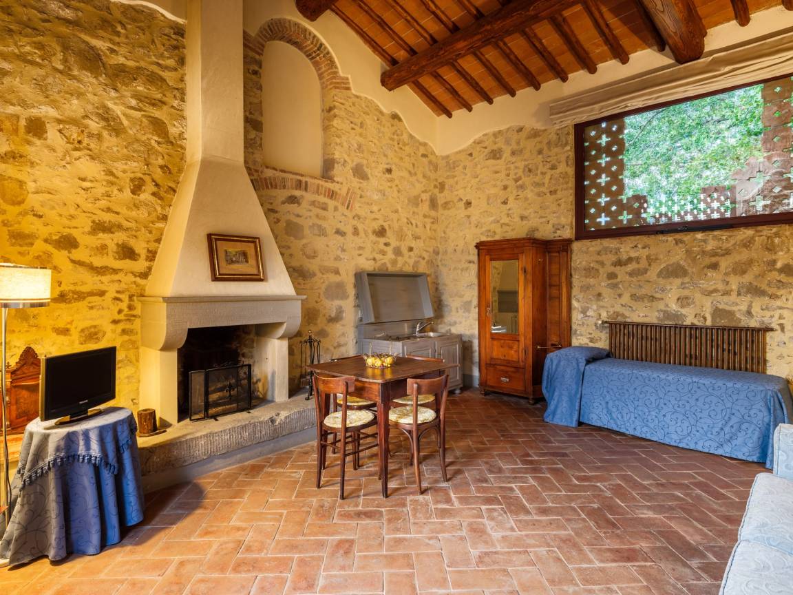 550 M² Villa ∙ 16 Habitaciones ∙ 40 Huéspedes - Toscana