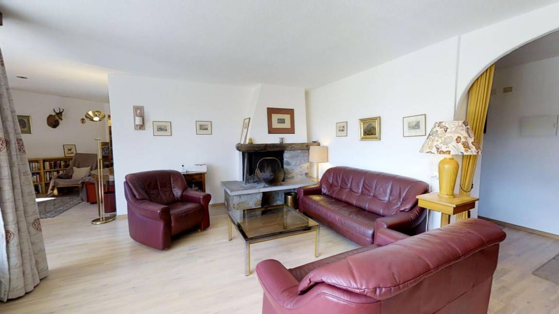 120 M² Ferienwohnung ∙ 3 Schlafzimmer ∙ 6 Gäste - Celerina/Schlarigna