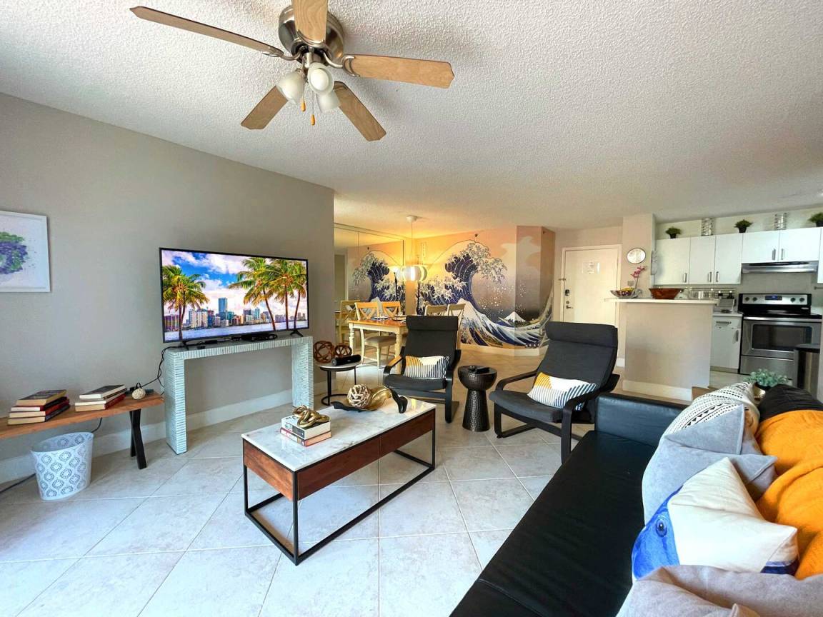 103 M² Apartment ∙ 2 Bedrooms ∙ 6 Guests - Aventura, FL