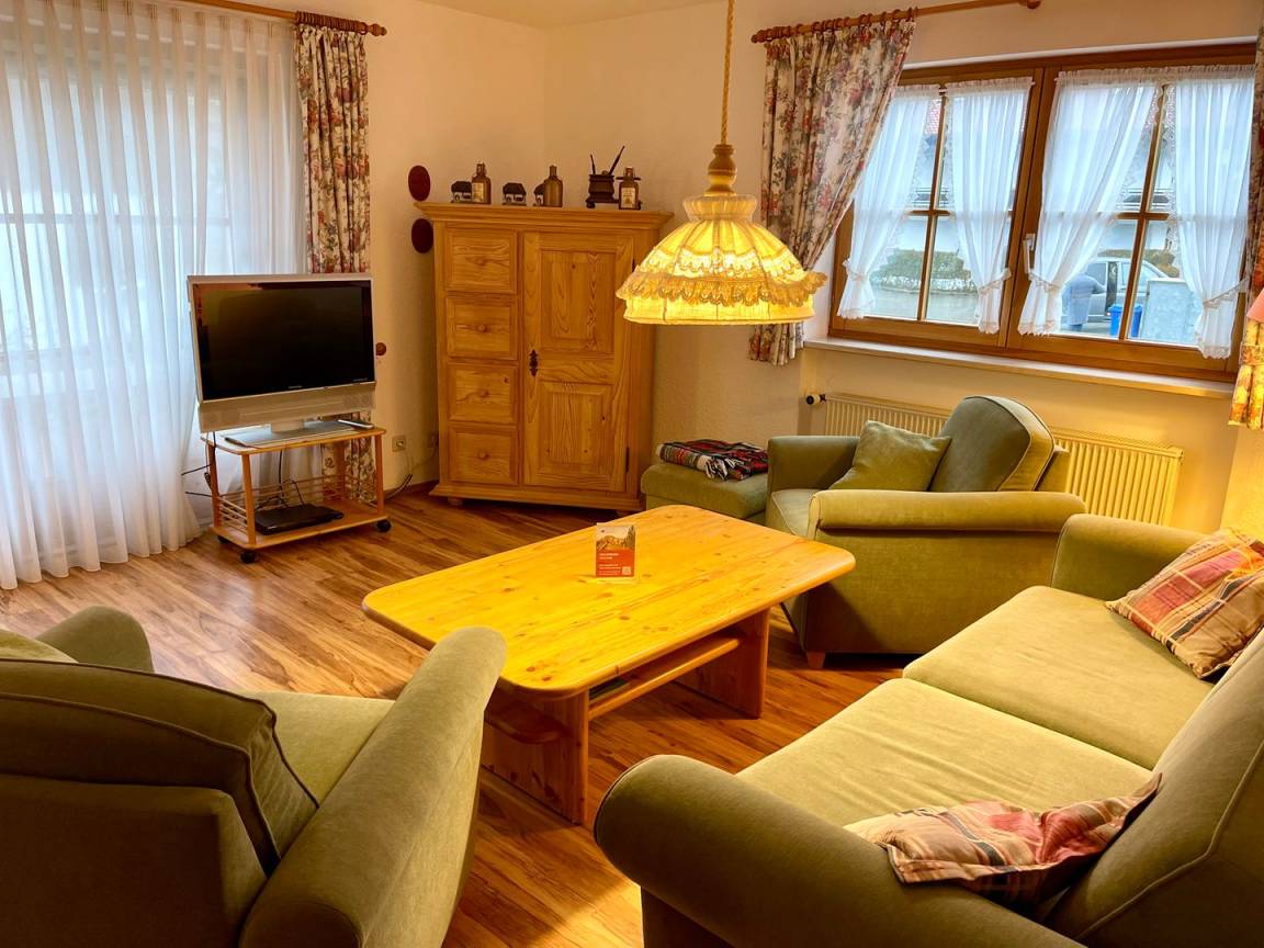 70 M² Ferienwohnung ∙ 2 Schlafzimmer ∙ 4 Gäste - Obermaiselstein