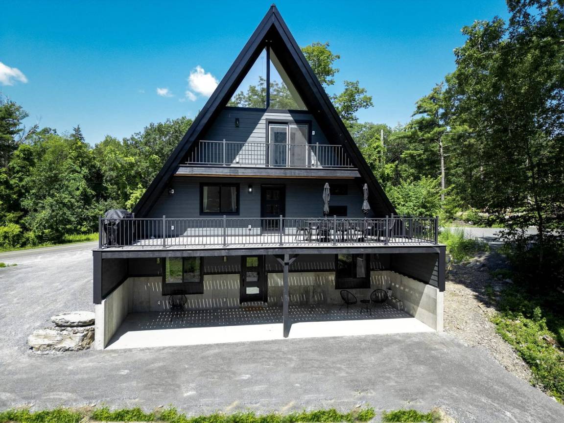 Cabin ∙ 1 Bedroom ∙ 12 Guests - Catskill, NY