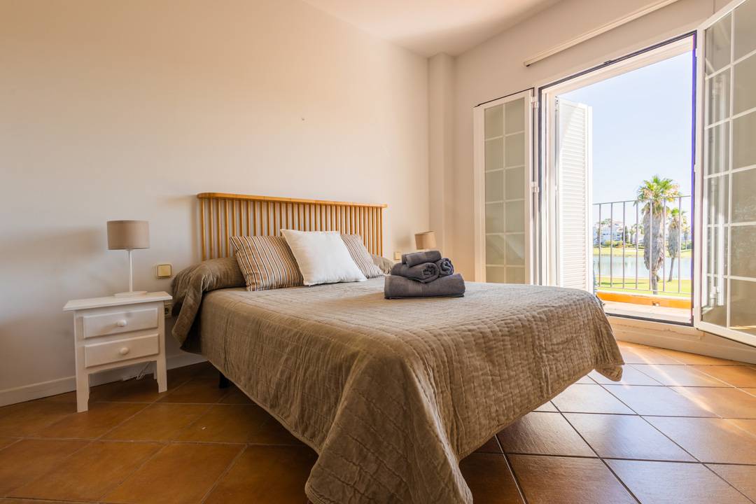 70 M² Apartment ∙ 1 Bedroom ∙ 8 Guests - Rota