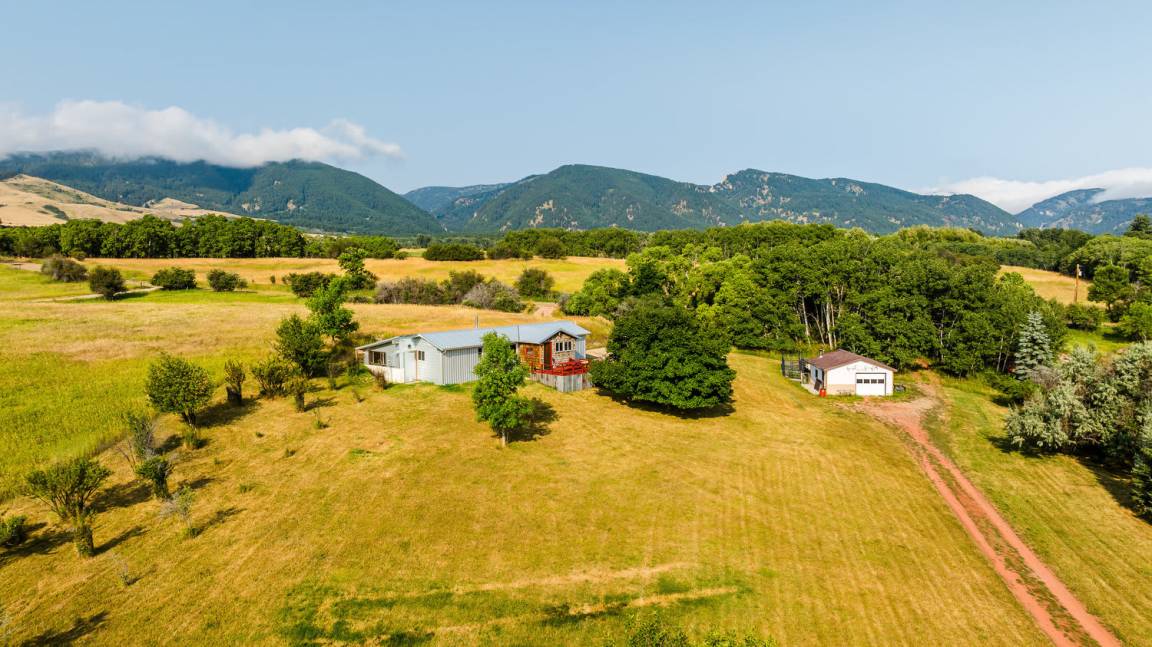 119 M² House ∙ 3 Bedrooms ∙ 6 Guests - Wyoming