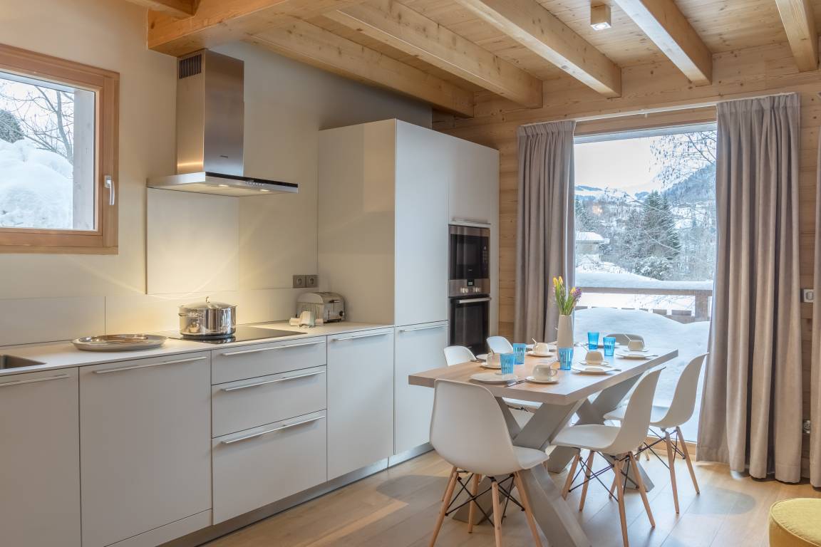 Chalet ∙ 2 Bedrooms ∙ 6 Guests - Megève