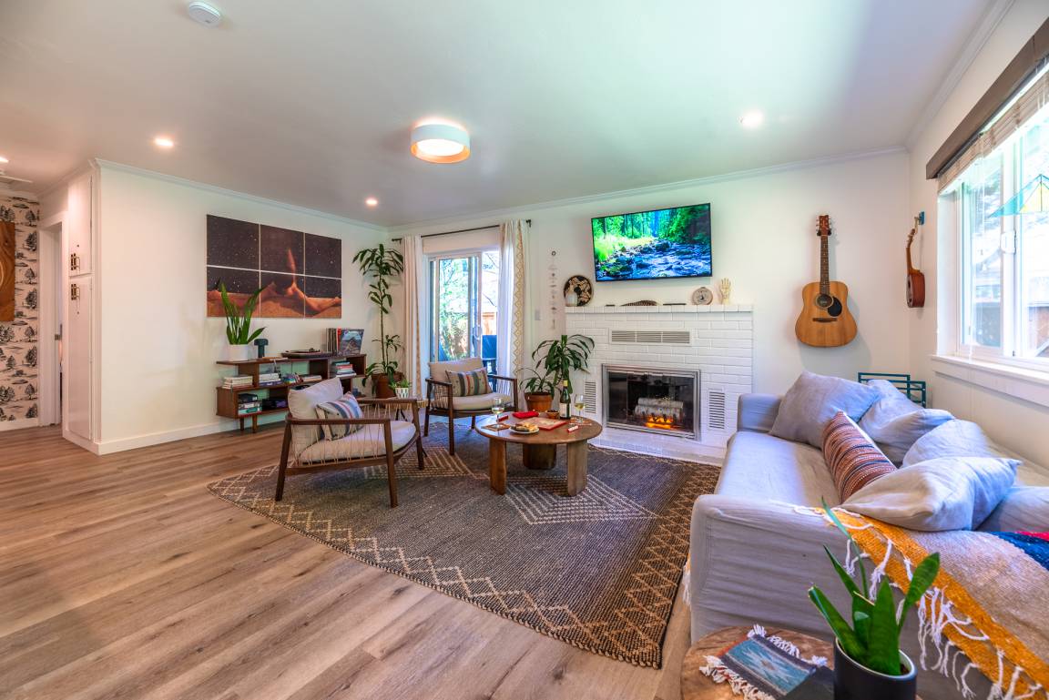 House ∙ 2 Bedrooms ∙ 4 Guests - Guerneville, CA
