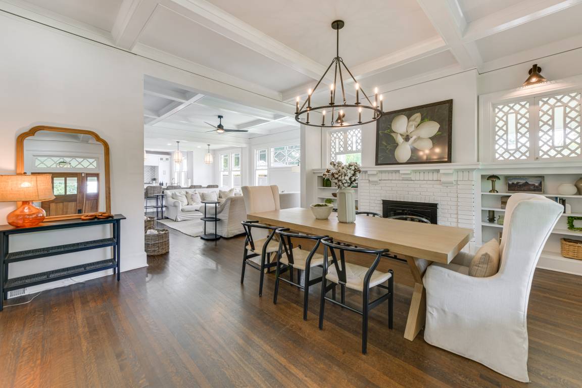 340 M² House ∙ 4 Bedrooms ∙ 12 Guests - Columbus, GA
