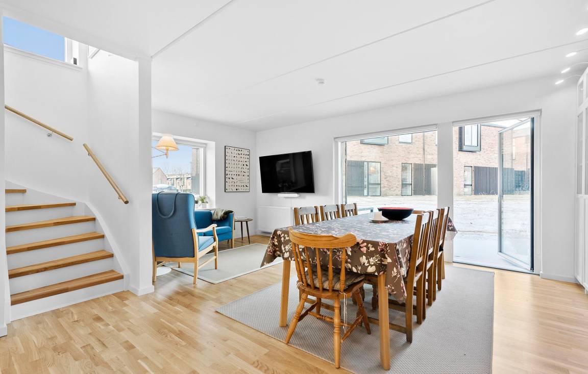 122 M² House ∙ 2 Bedrooms ∙ 4 Guests - Helsingborg