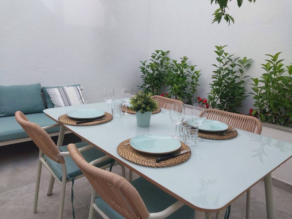 62 M² Apartamento ∙ 1 Habitación ∙ 2 Huéspedes - Sabadell