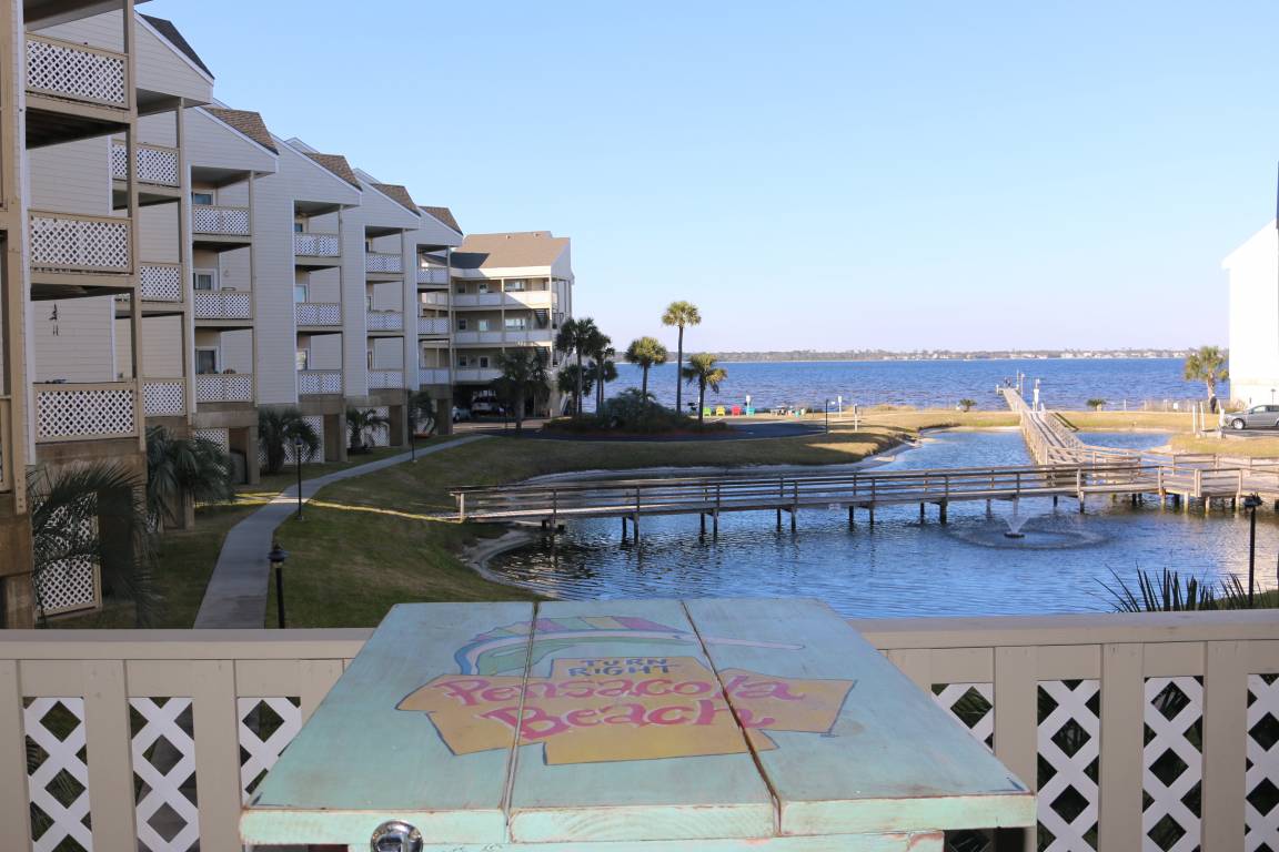 70 M² Condo ∙ 2 Bedrooms ∙ 6 Guests - Gulf Breeze, FL