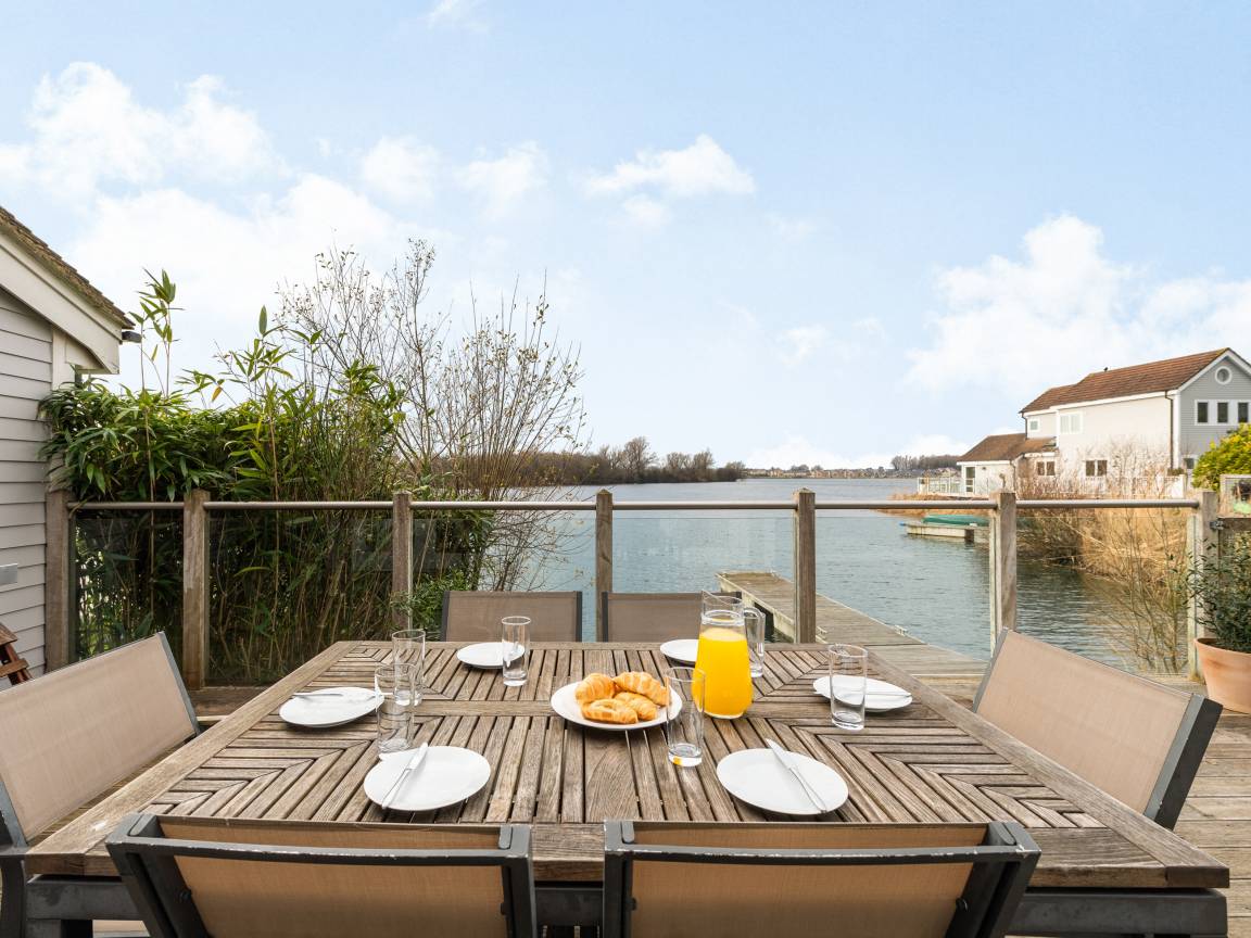 Cottage ∙ 3 Bedrooms ∙ 6 Guests - Cirencester