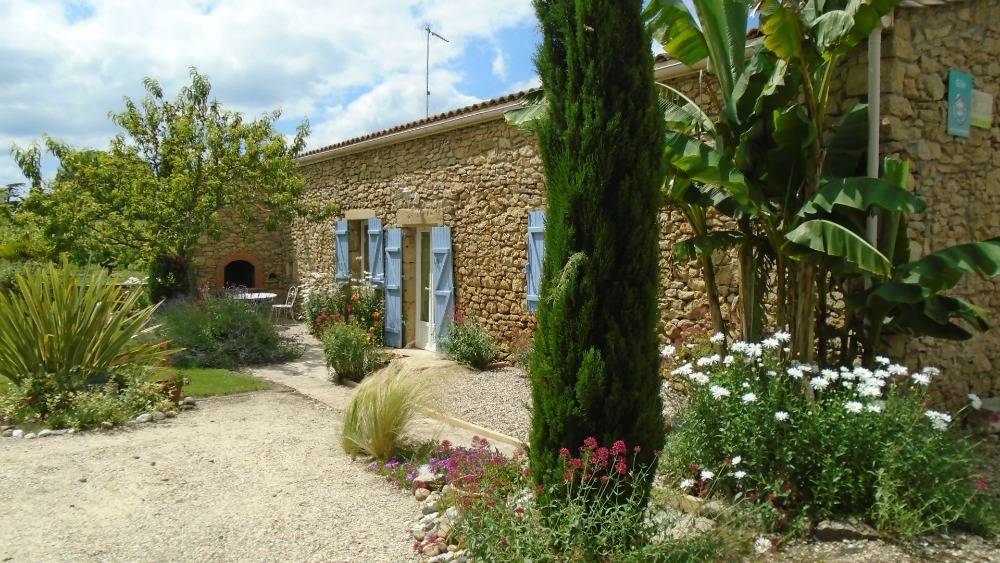 77 M² Gîte ∙ 2 Chambres ∙ 4 Personnes - Langon