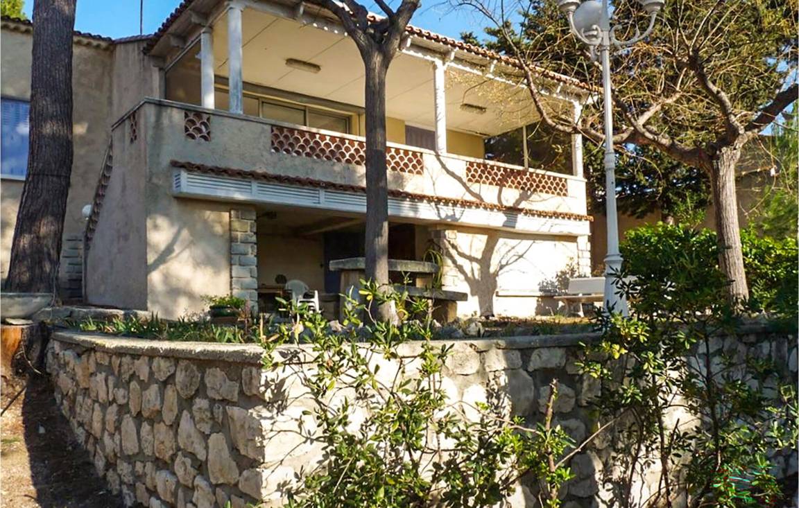 85 M² Maison De Vacances ∙ 4 Chambres ∙ 8 Personnes - Marignane