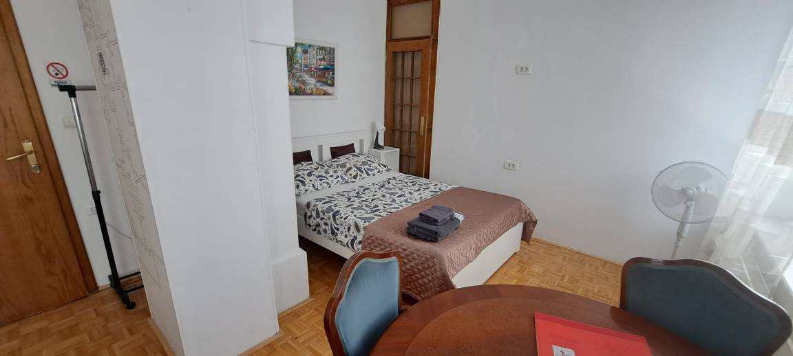 100 M² Chambre Privée ∙ 1 Chambre ∙ 2 Personnes - Ljubljana