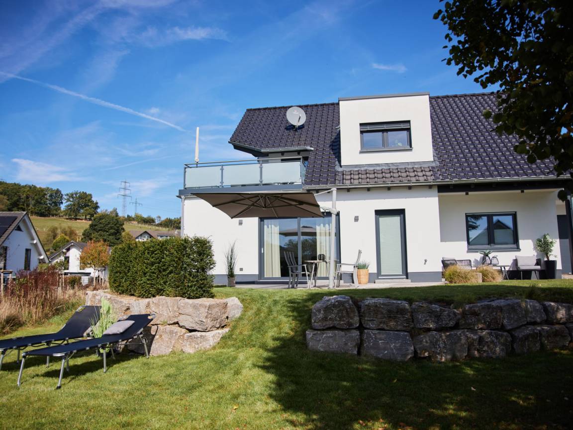 95 M² Appartement ∙ 2 Slaapkamers ∙ 4 Gasten - Attendorn