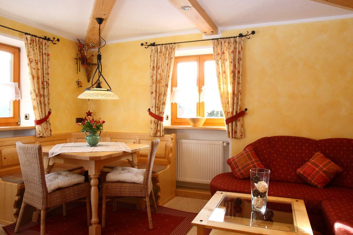 75 M² Apartment ∙ 2 Bedrooms ∙ 4 Guests - Berchtesgaden