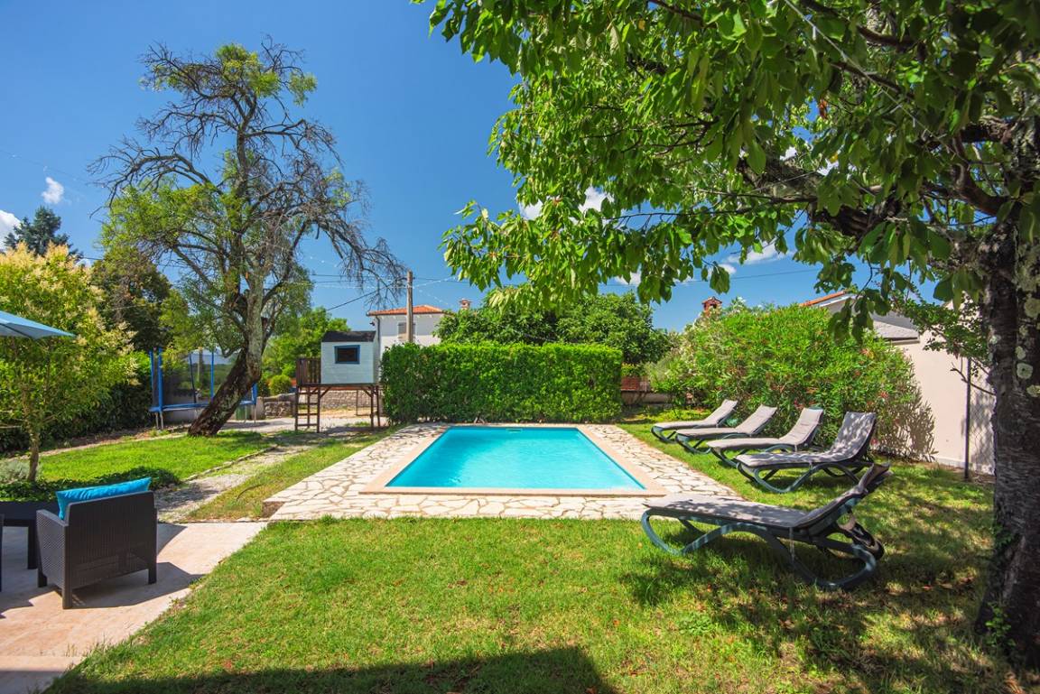 150 M² Ferienhaus ∙ 5 Schlafzimmer ∙ 12 Gäste - Rovinj