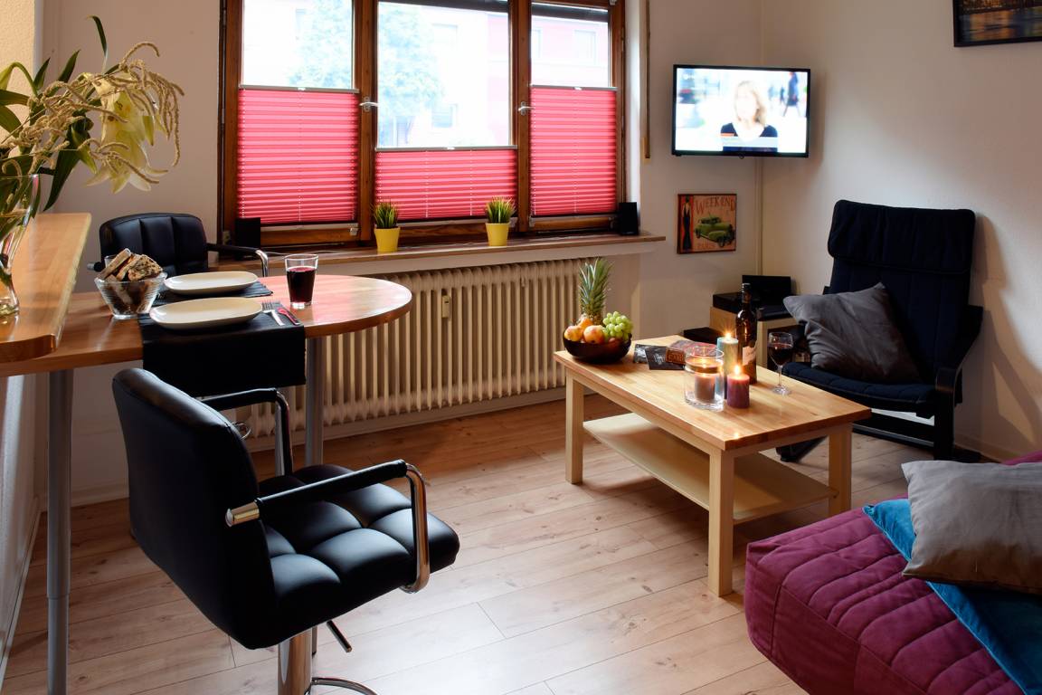 50 M² Ferienwohnung ∙ 1 Schlafzimmer ∙ 4 Gäste - Köln