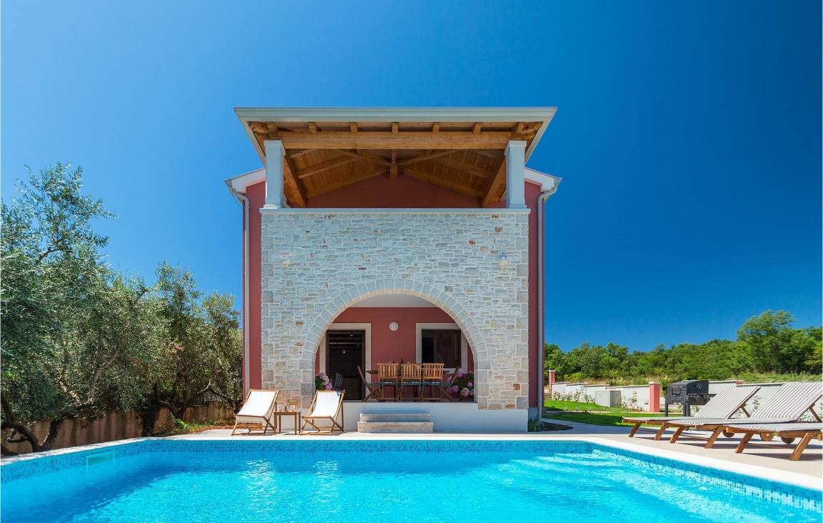 220 M² Maison De Vacances ∙ 5 Chambres ∙ 8 Personnes - Poreč