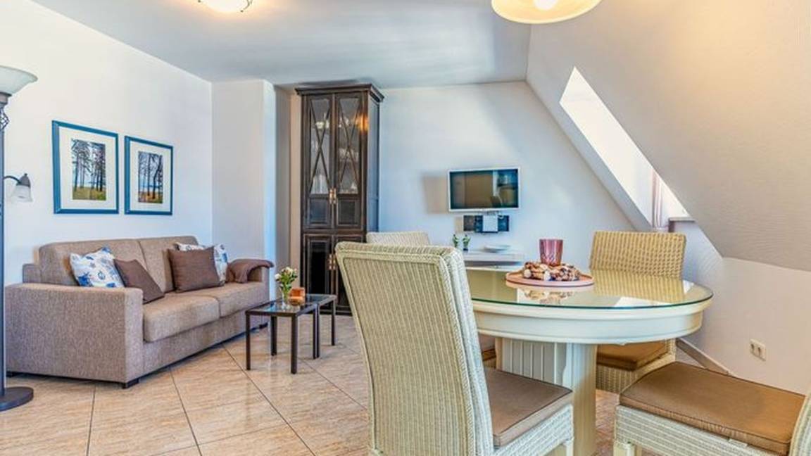 55 M² Ferienwohnung ∙ 1 Schlafzimmer ∙ 4 Gäste - Binz