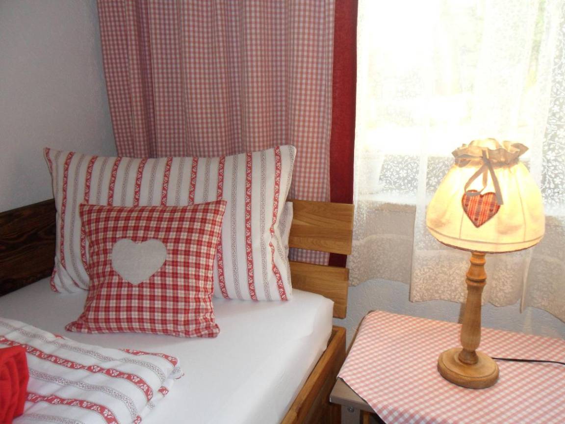 71 M² Ferienwohnung ∙ 2 Schlafzimmer ∙ 4 Gäste - Sankt Englmar